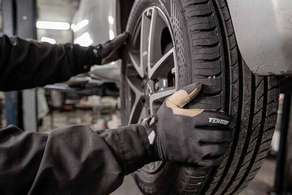 Air Bubble in Tire Sidewall (7 Causes) - Off-Roading Pro